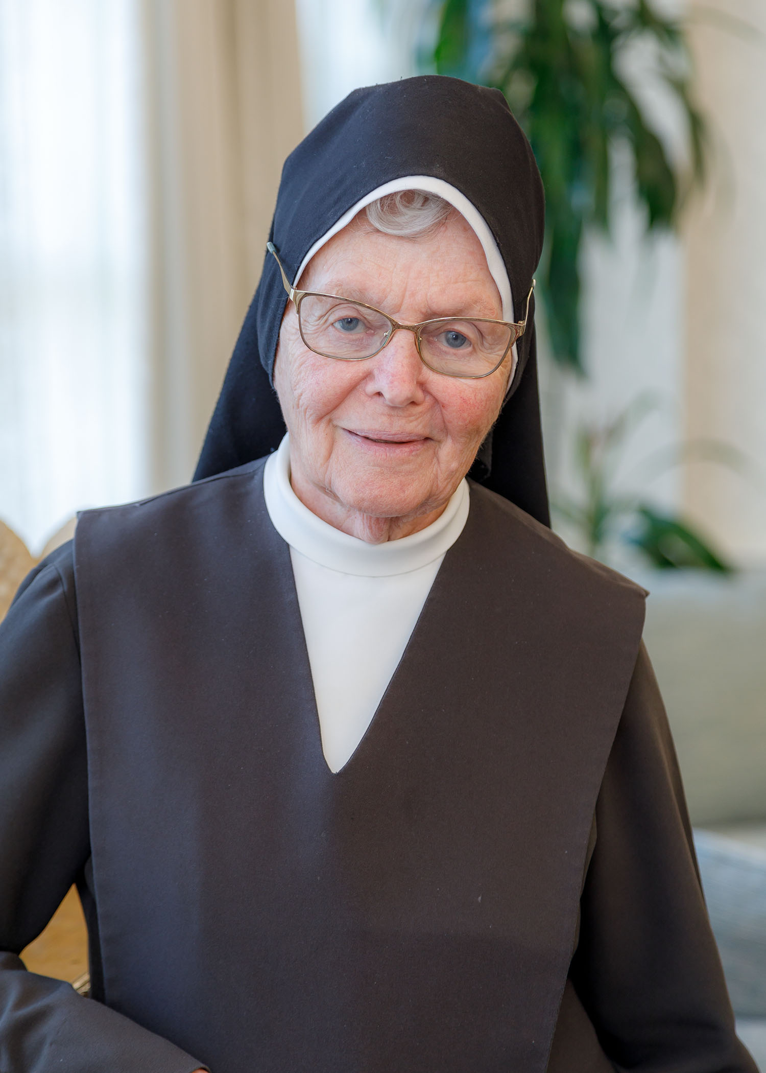 Independent Living Community Framingham, MA | Carmel Terrace